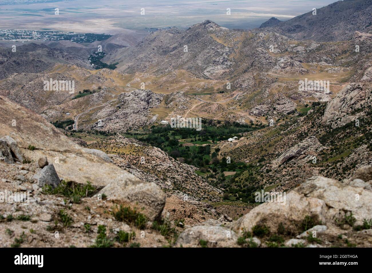 Exploring the Dara Valley and Soviet-era Langar village in the Nuratau ...