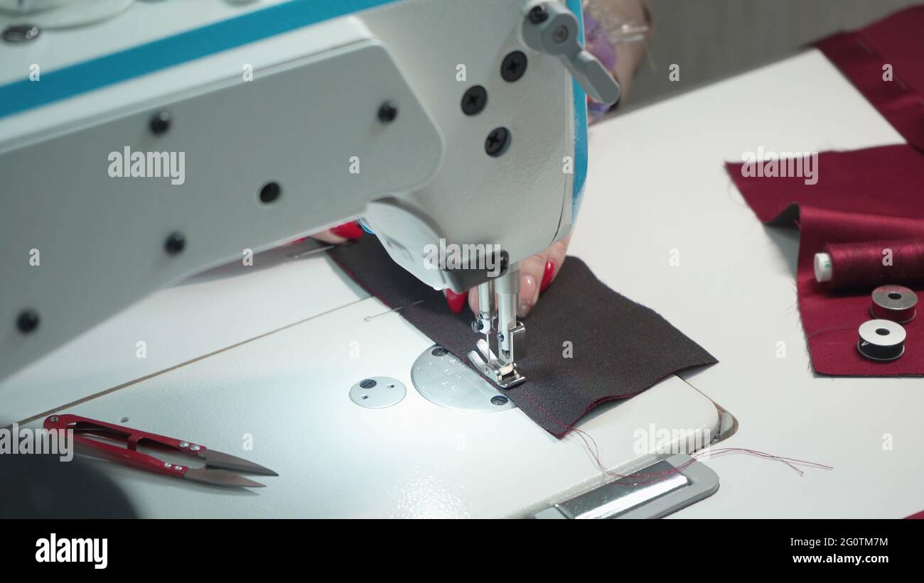 Dress up sewing machine hi-res stock photography and images - Alamy