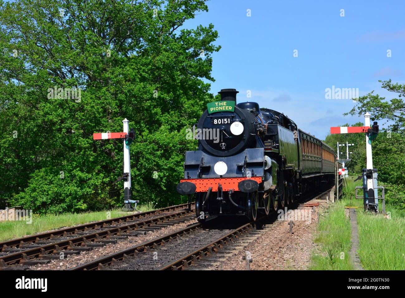 A standard class 4MT steam locomotive Stock Photo - Alamy