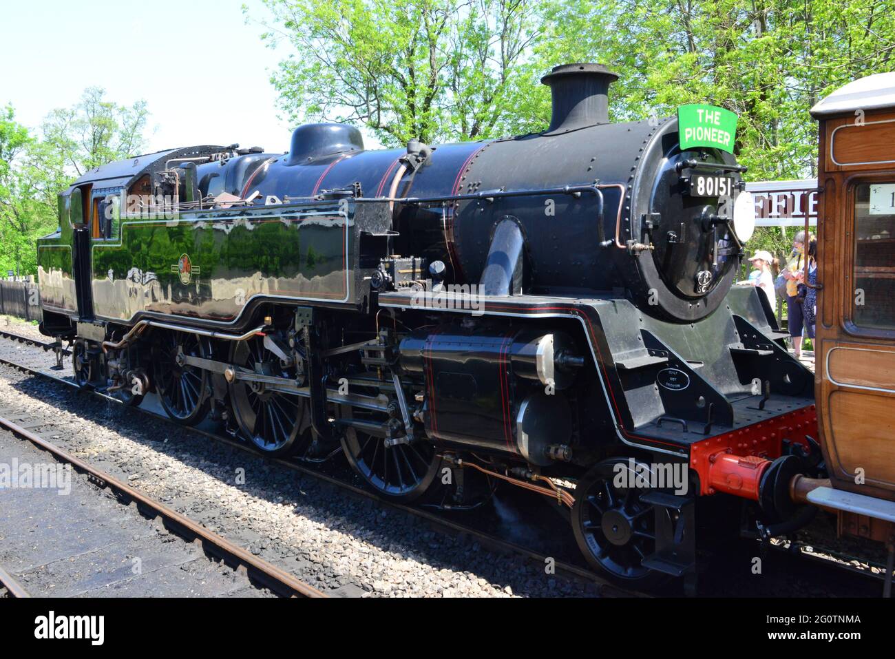 A standard class 4MT locomotive at Sheffield Park station on The ...
