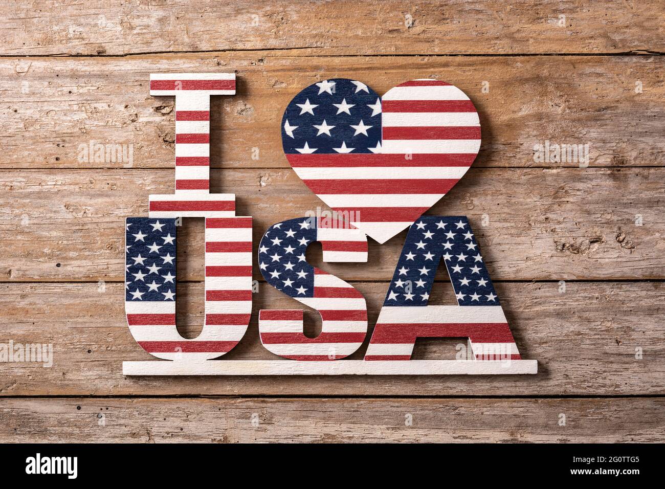 I love USA and stars ornament on woode table Stock Photo - Alamy