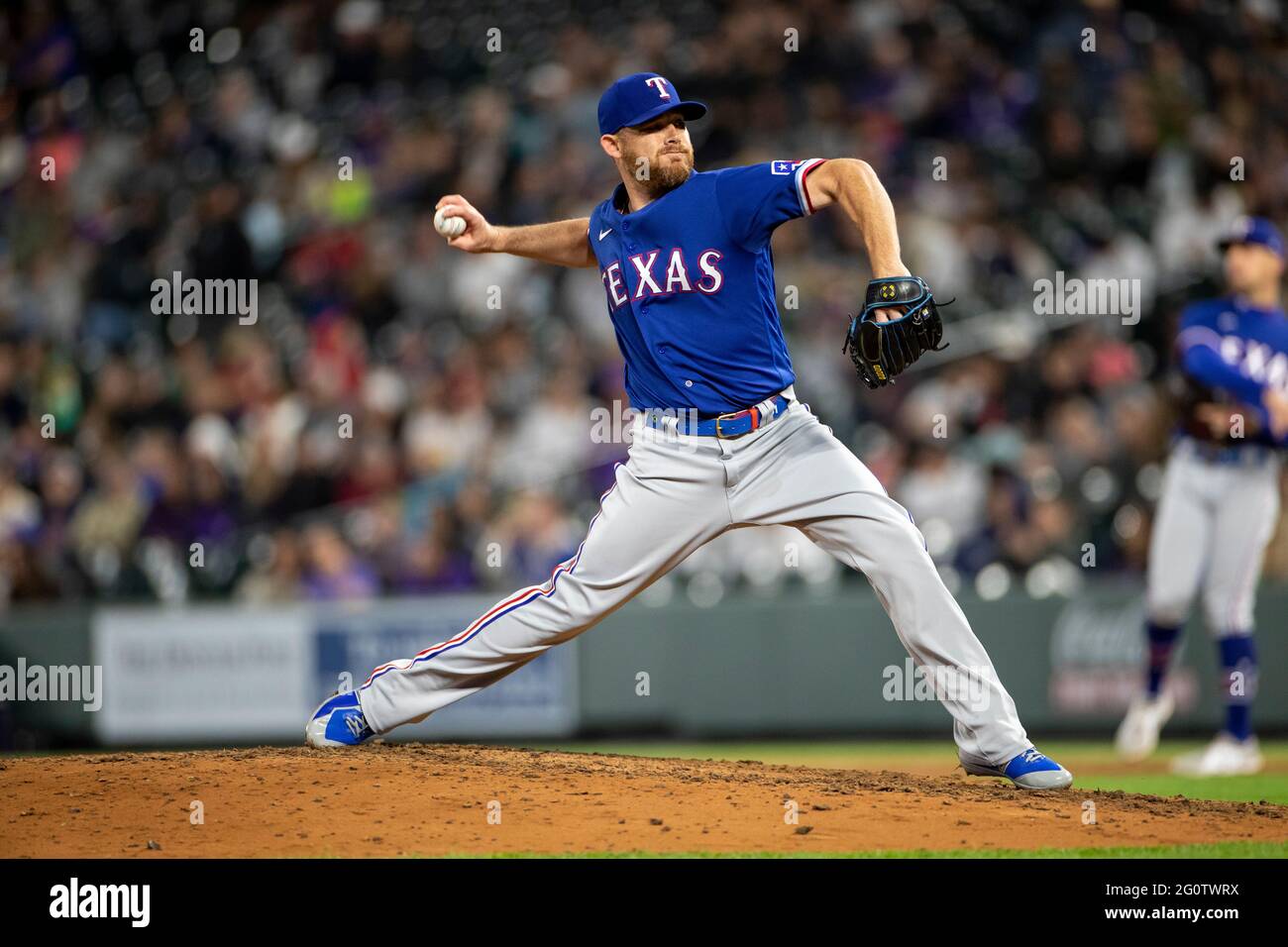 Texas Rangers pitcher Ian Kennedy (31) pitches the ball during an MLB ...