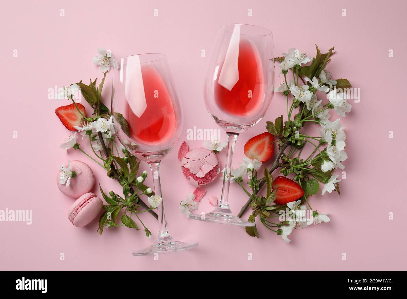 Strawberry macaroon marshmallow on hi-res stock photography and images ...