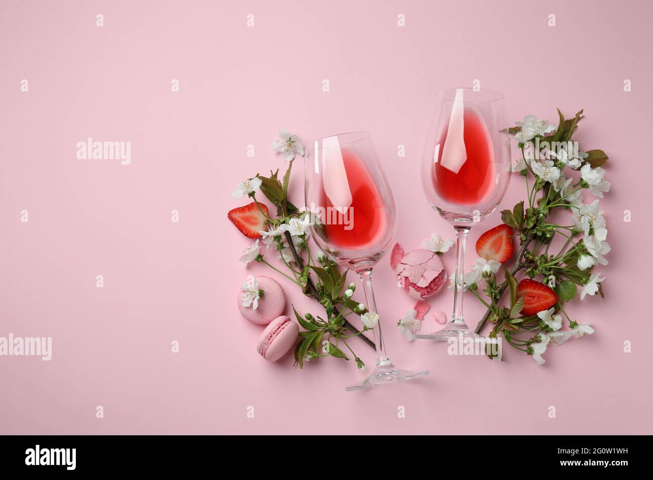 Strawberry macaroon marshmallow on hi-res stock photography and images ...