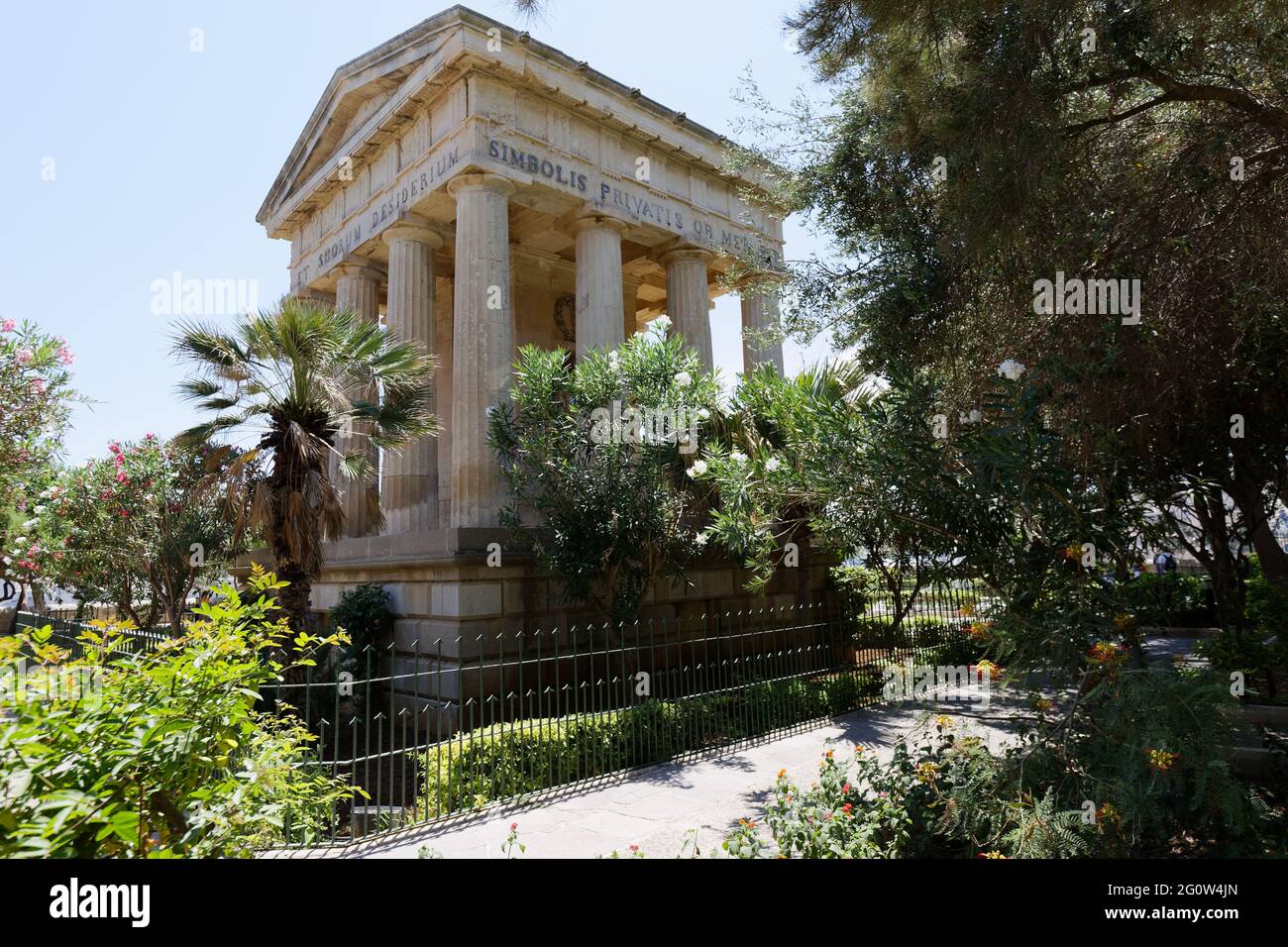 Monument to Sir Alexander Ball Stock Photo - Alamy