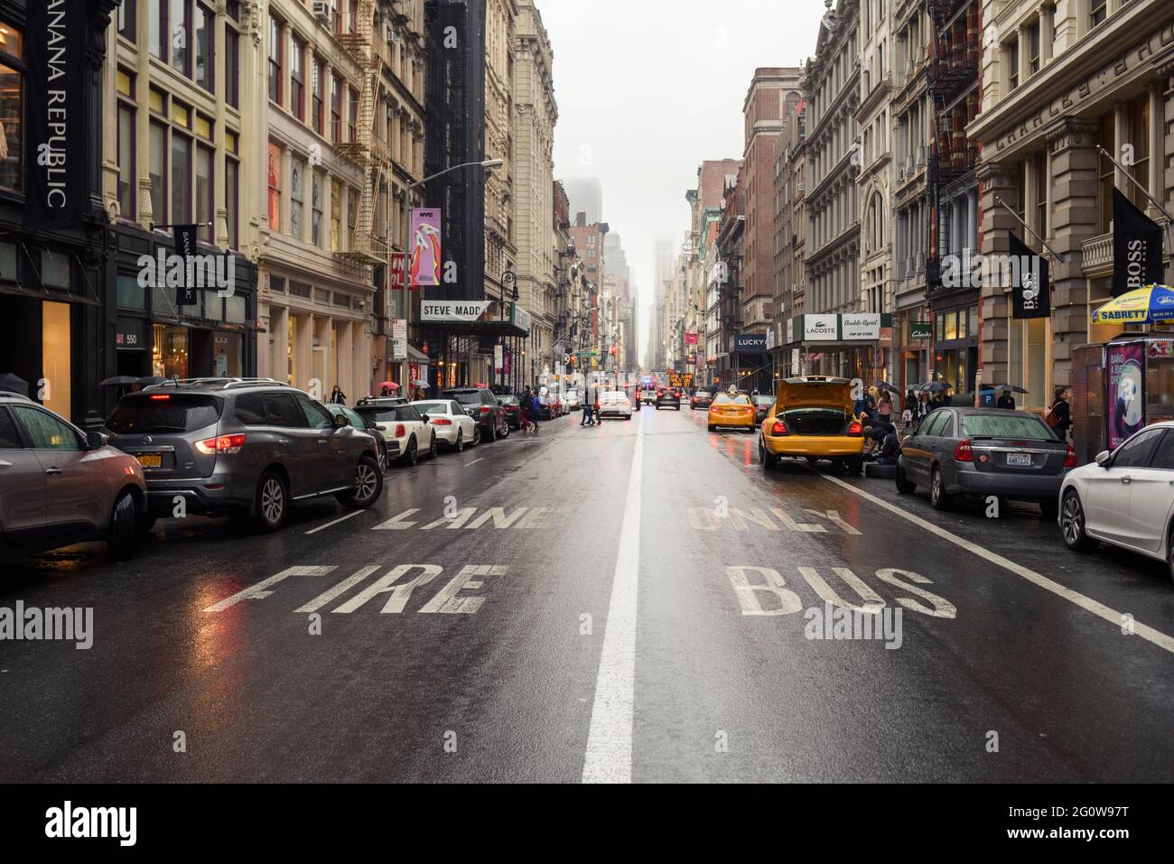 Busy residential street hi-res stock photography and images - Alamy