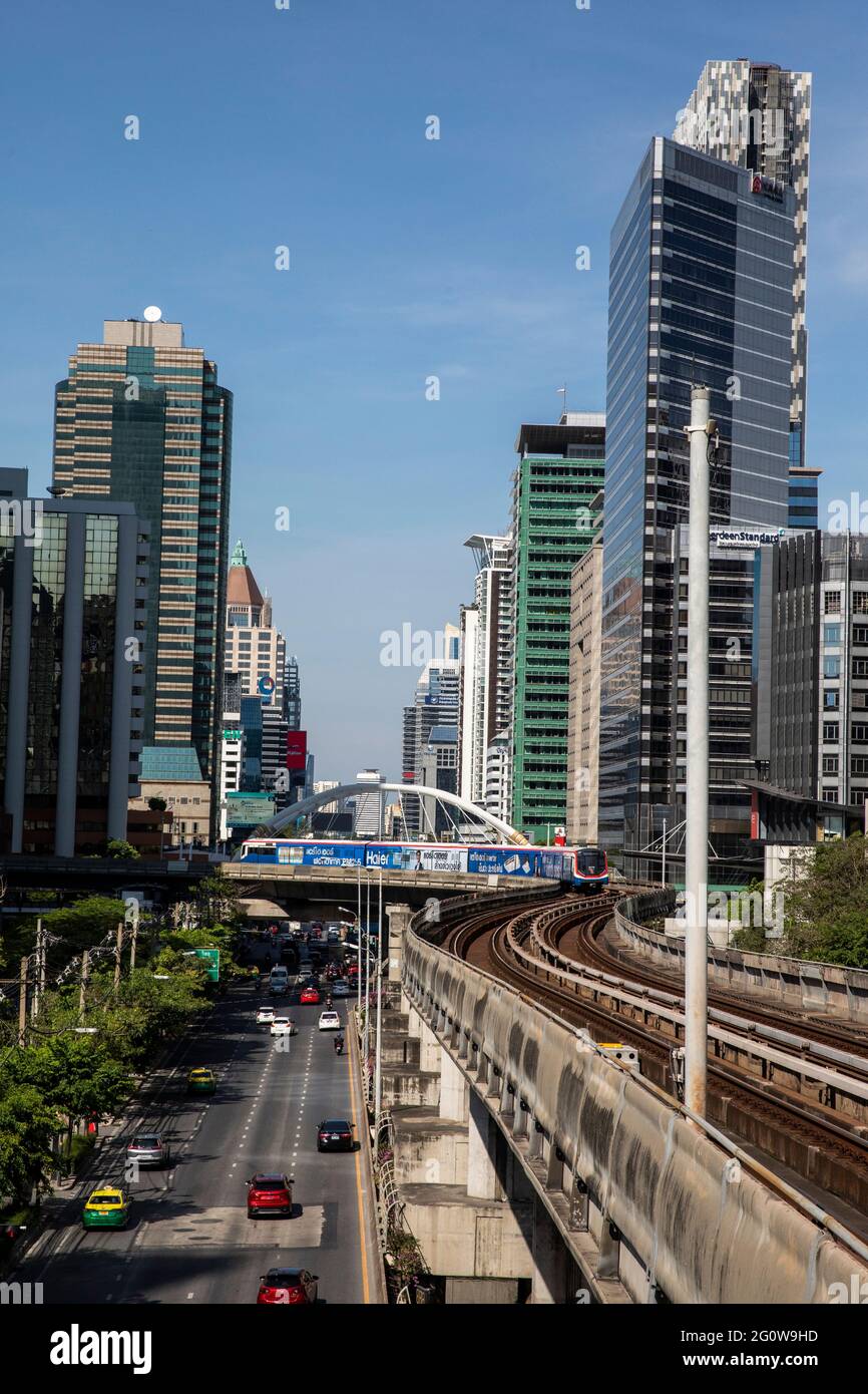 Bangkok during covid 19 pandemic hi-res stock photography and images ...