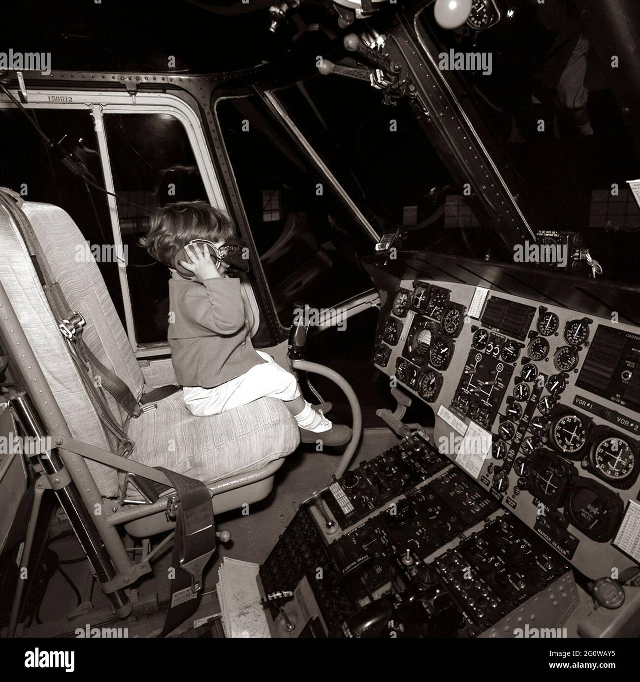 John f kennedy jr helicopter hi-res stock photography and images - Alamy