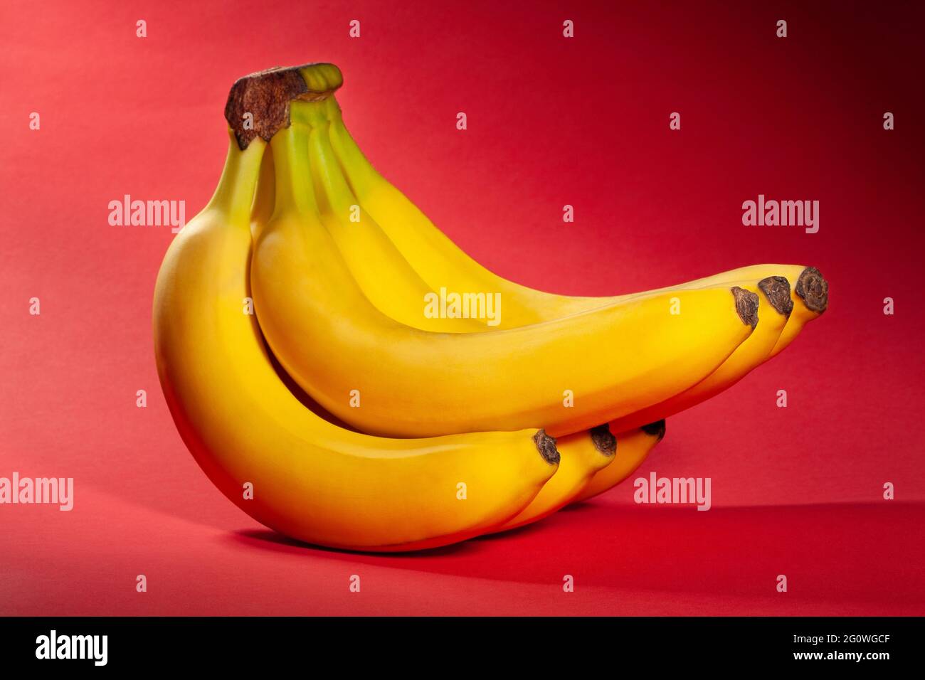 Bunch of ripe fruit hi-res stock photography and images - Alamy