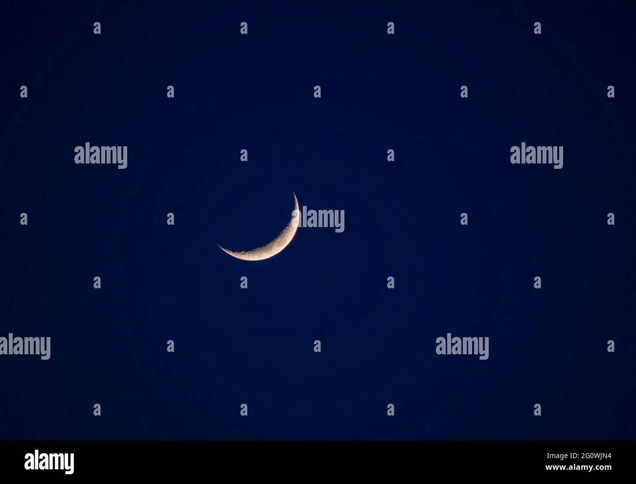 Moon clear sky hi-res stock photography and images - Alamy