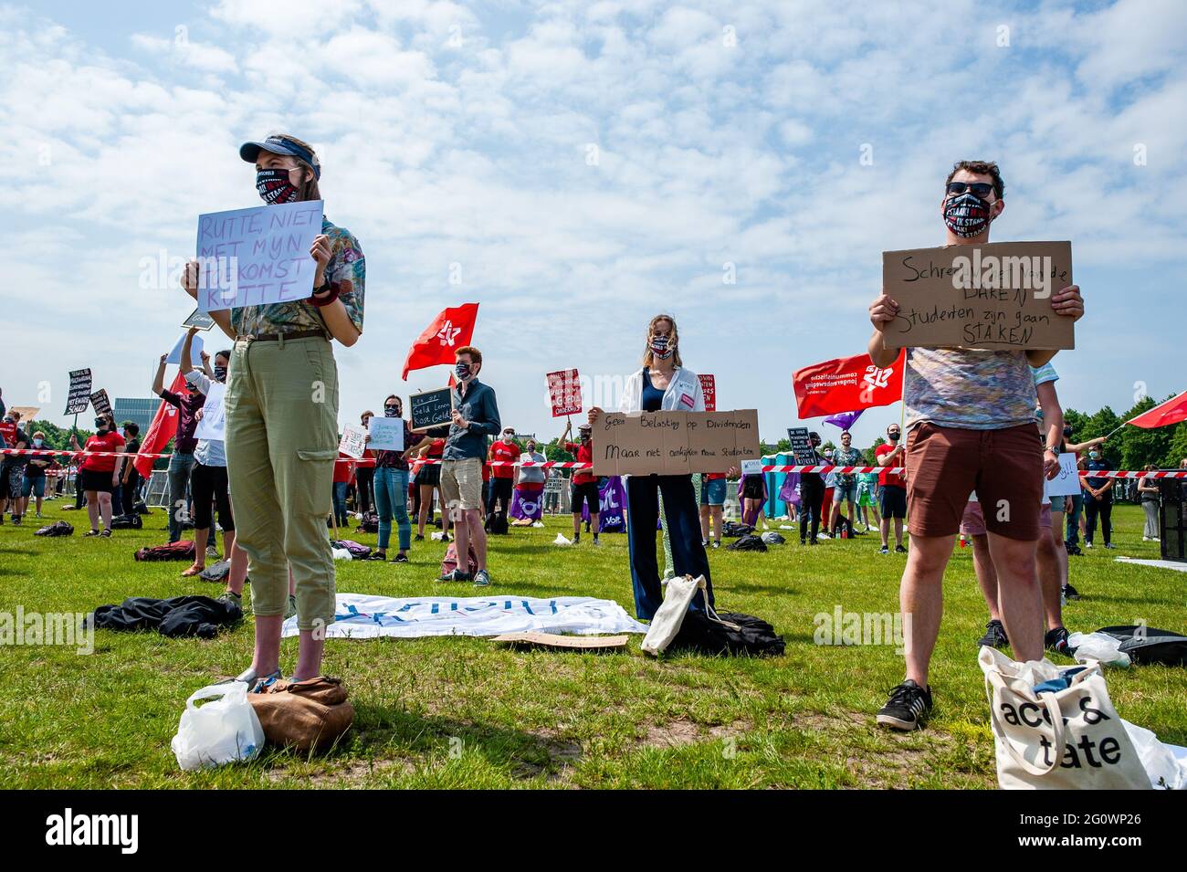 Student students holding signs posters hi-res stock photography and ...