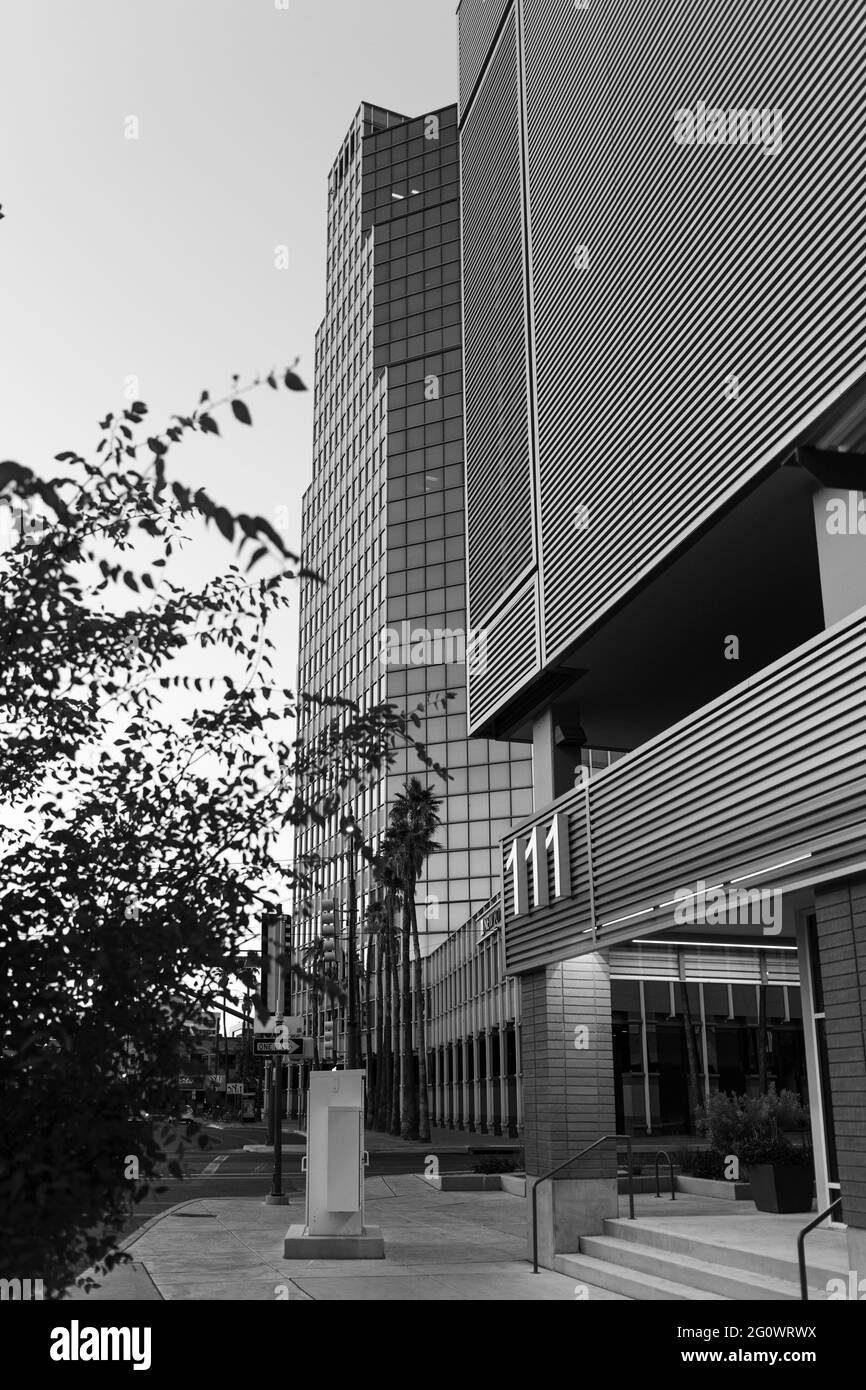 Downtown building Black and White Stock Photos & Images - Alamy