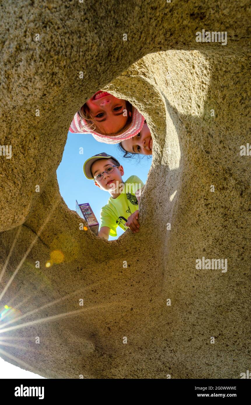 Hole curve rock hi-res stock photography and images - Alamy