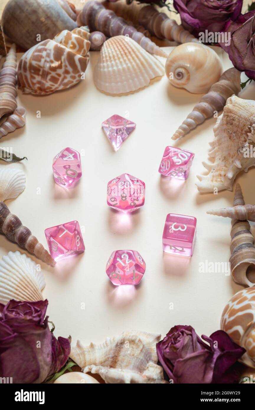 Dungeons and dragons hi-res stock photography and images - Alamy