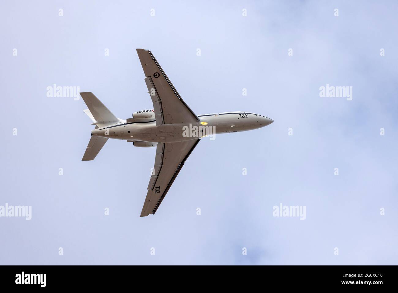 Dassault falcon 50 jet aircraft hi-res stock photography and images - Alamy