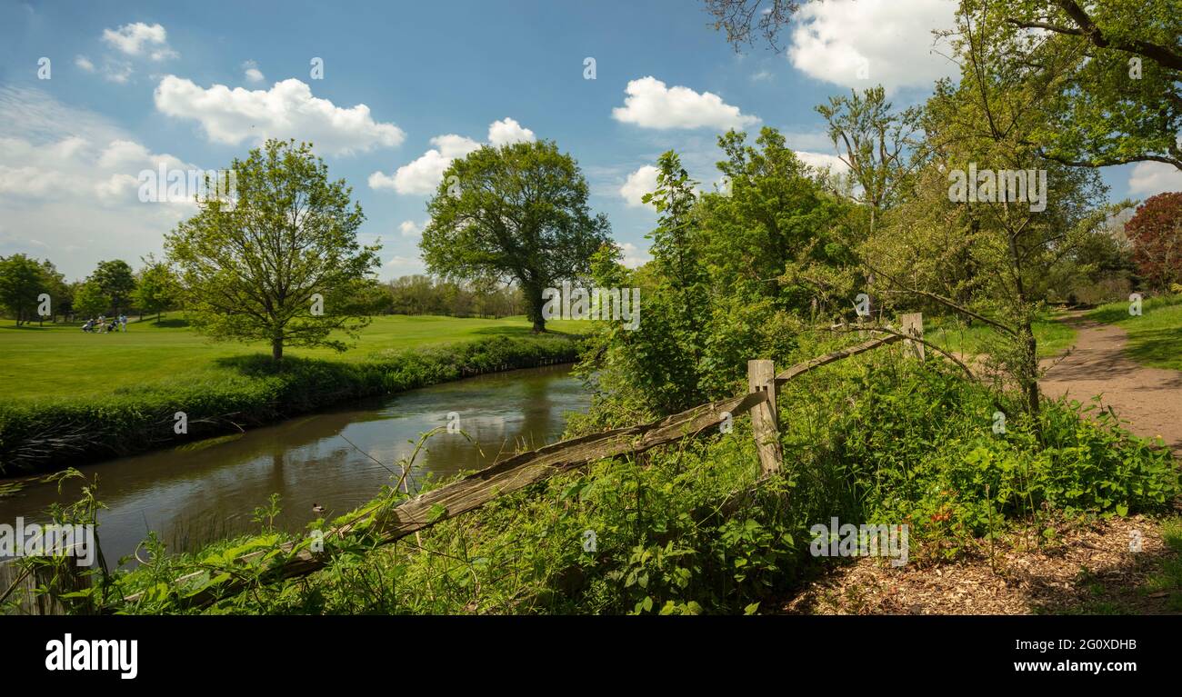 Tillingbourne spring hi-res stock photography and images - Alamy