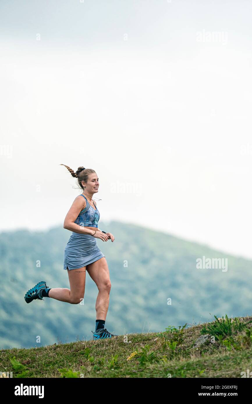 Girl running on trail, traveling through beautiful and beautiful ...