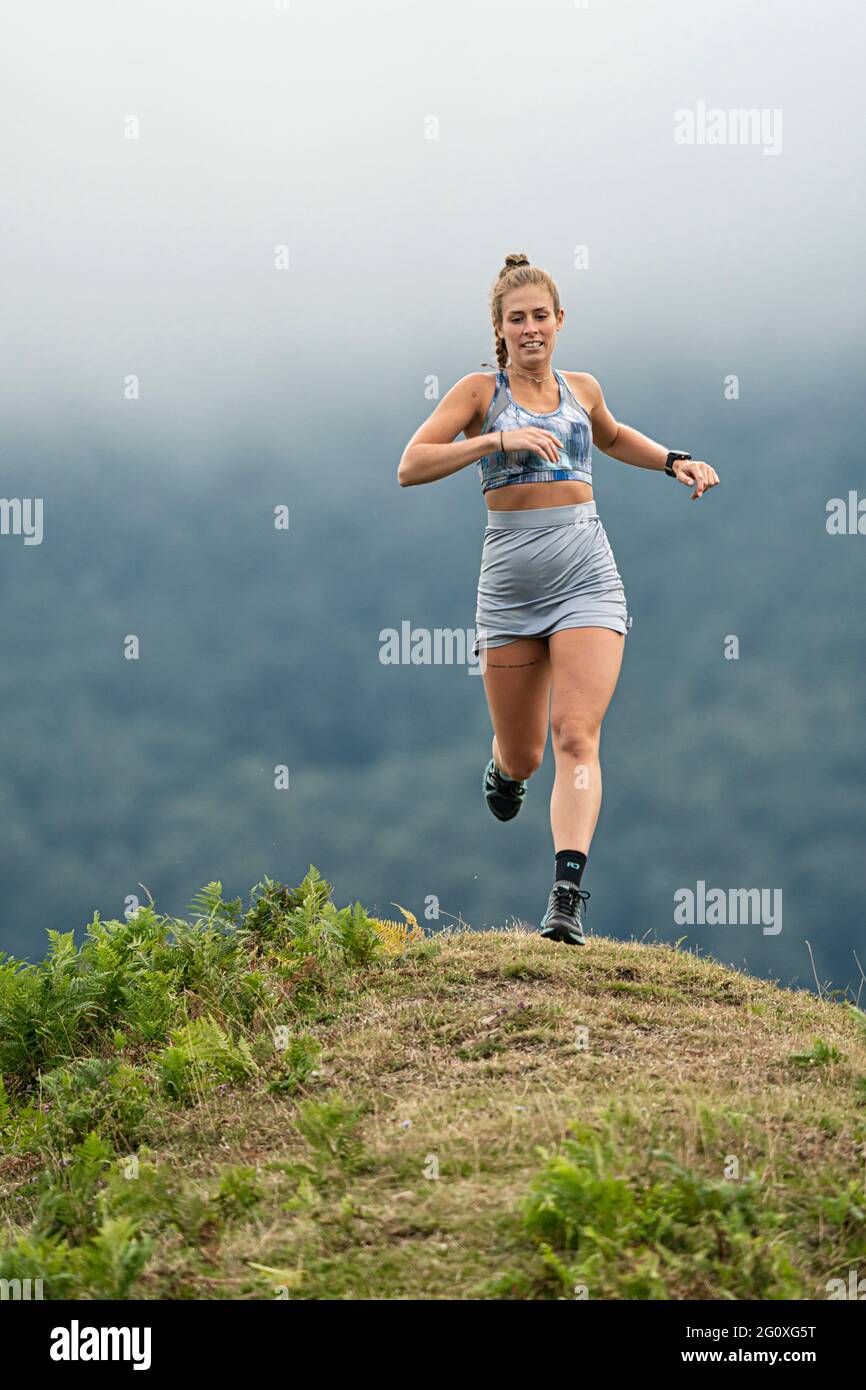 Girl running on trail, traveling through beautiful and beautiful ...