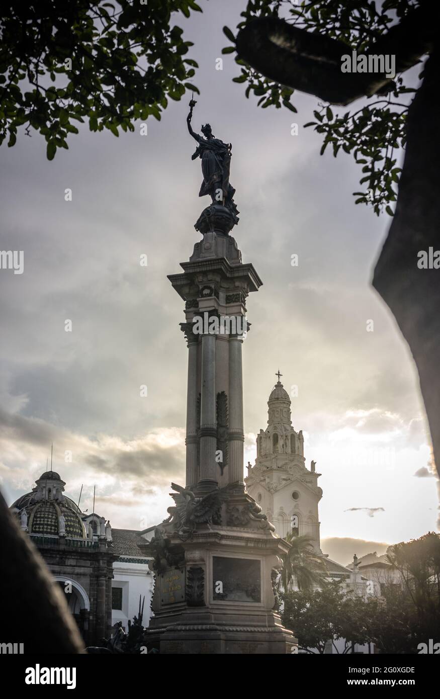 Independence square lumbisi ecuador hi-res stock photography and images ...