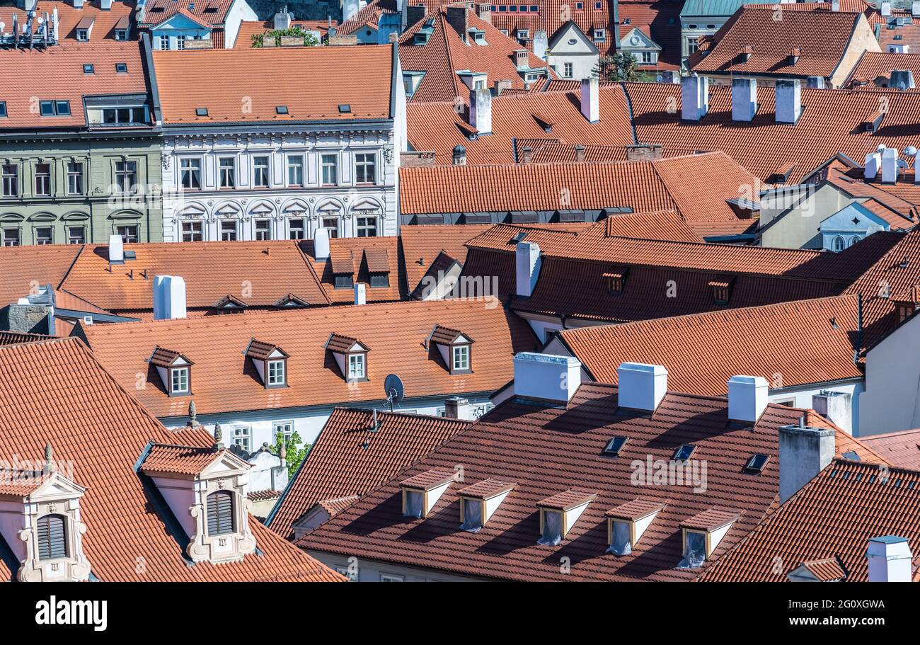 Rooftops roof tops roofs panorama hi-res stock photography and images ...