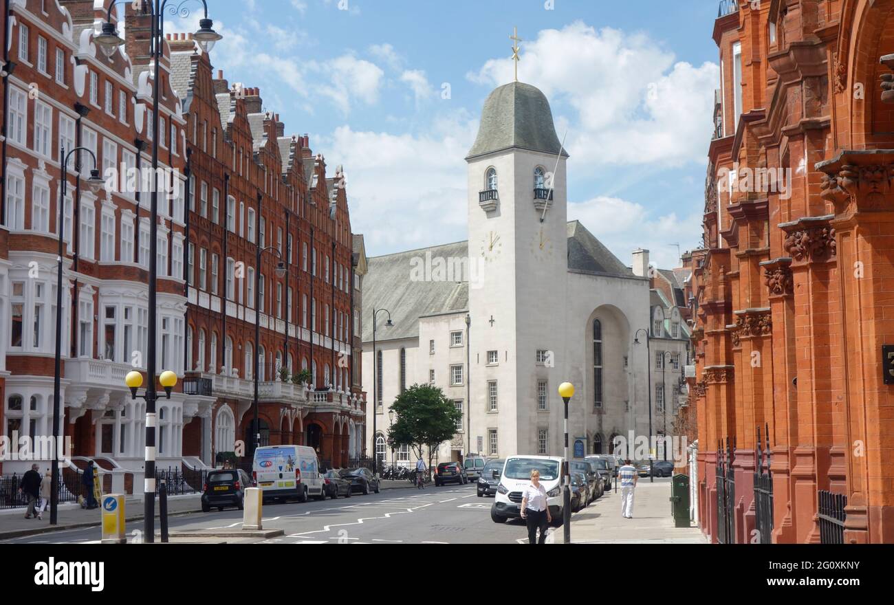 Pont Street London High Resolution Stock Photography and Images - Alamy