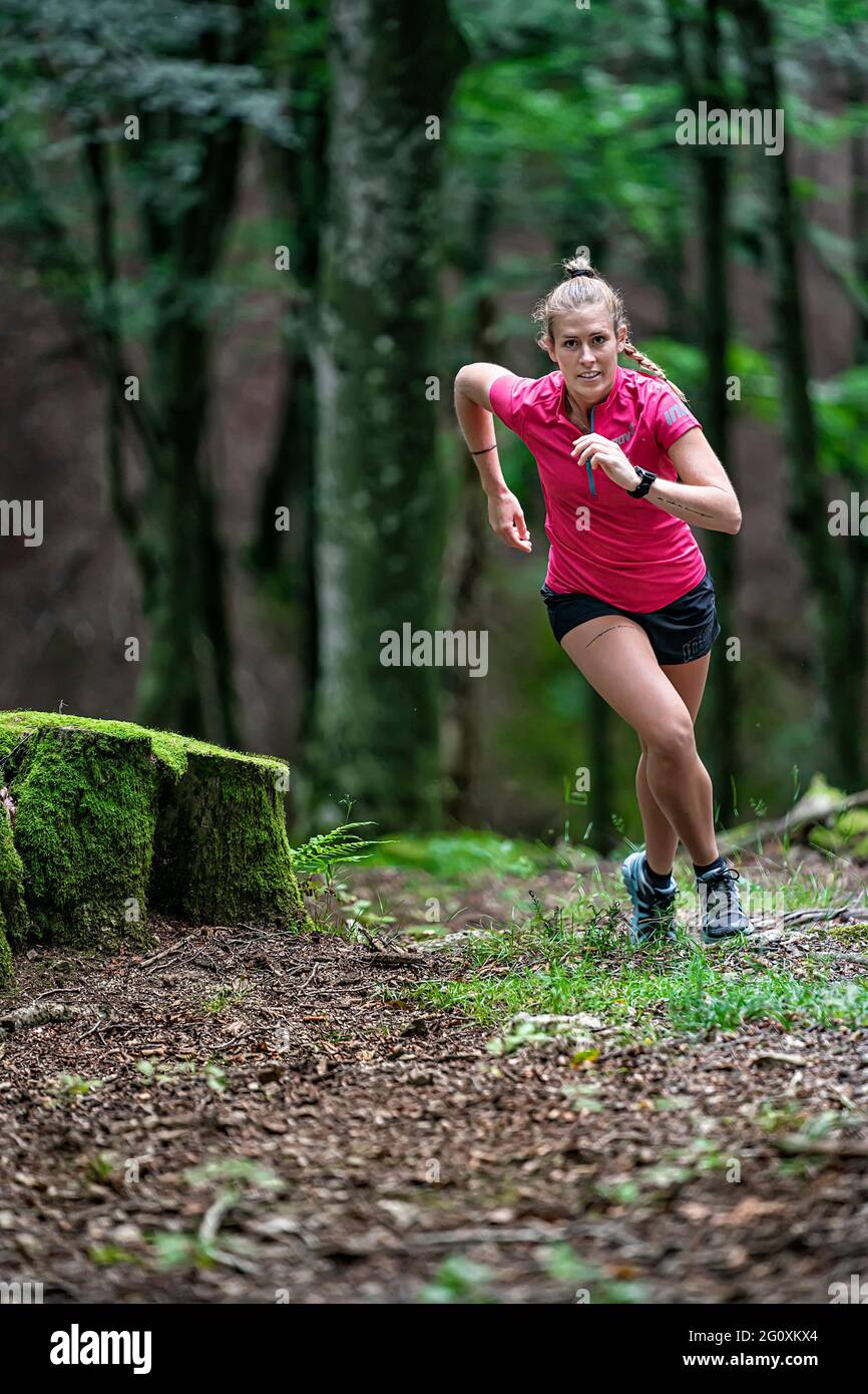 Girl running on trail, traveling through beautiful and beautiful ...