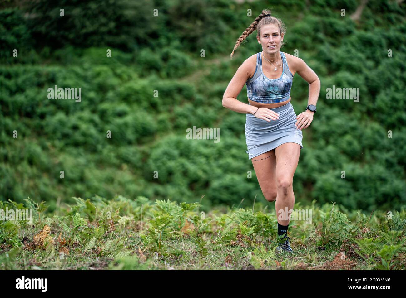 Girl running on trail, traveling through beautiful and beautiful ...