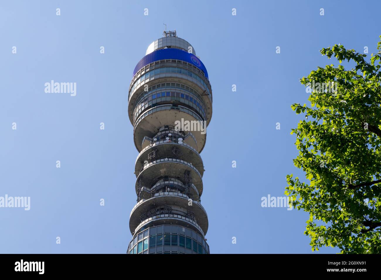 Network building fitzrovia hi-res stock photography and images - Alamy