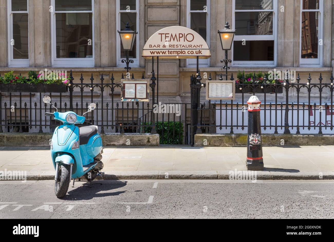 Tempio bar hi-res stock photography and images - Alamy