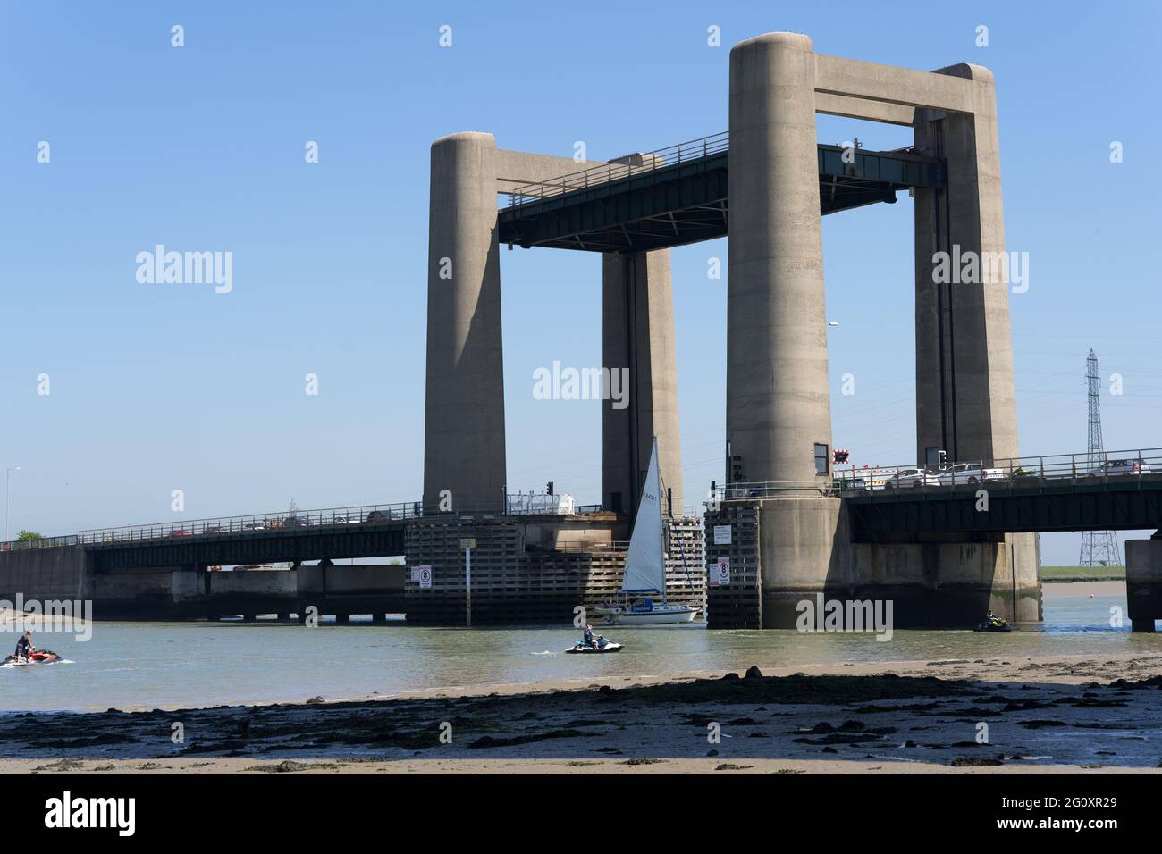Kingsferry bridge hi-res stock photography and images - Alamy