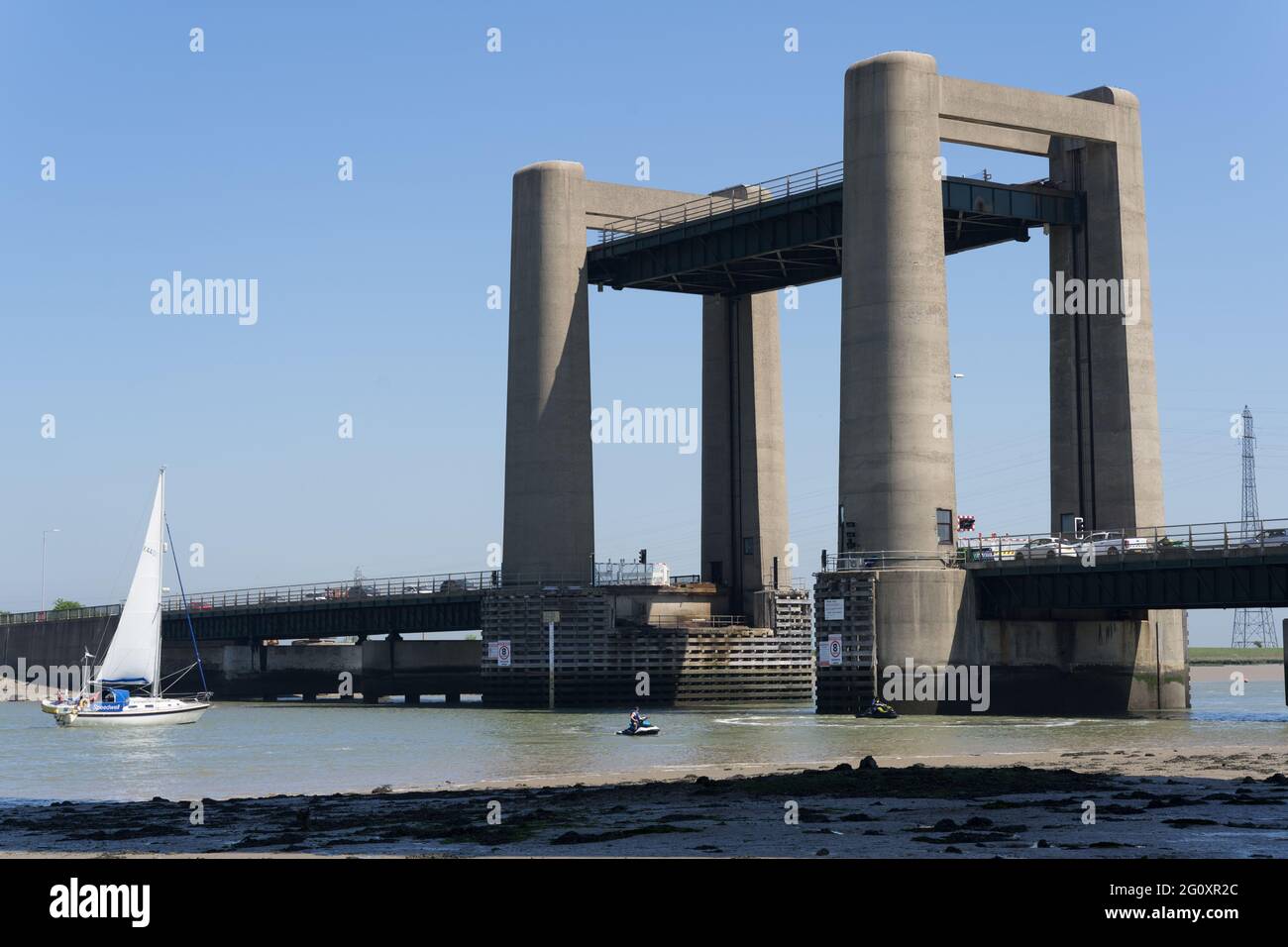 Kingsferry Bridge open up to allow sailing boat to go through, Kent ...