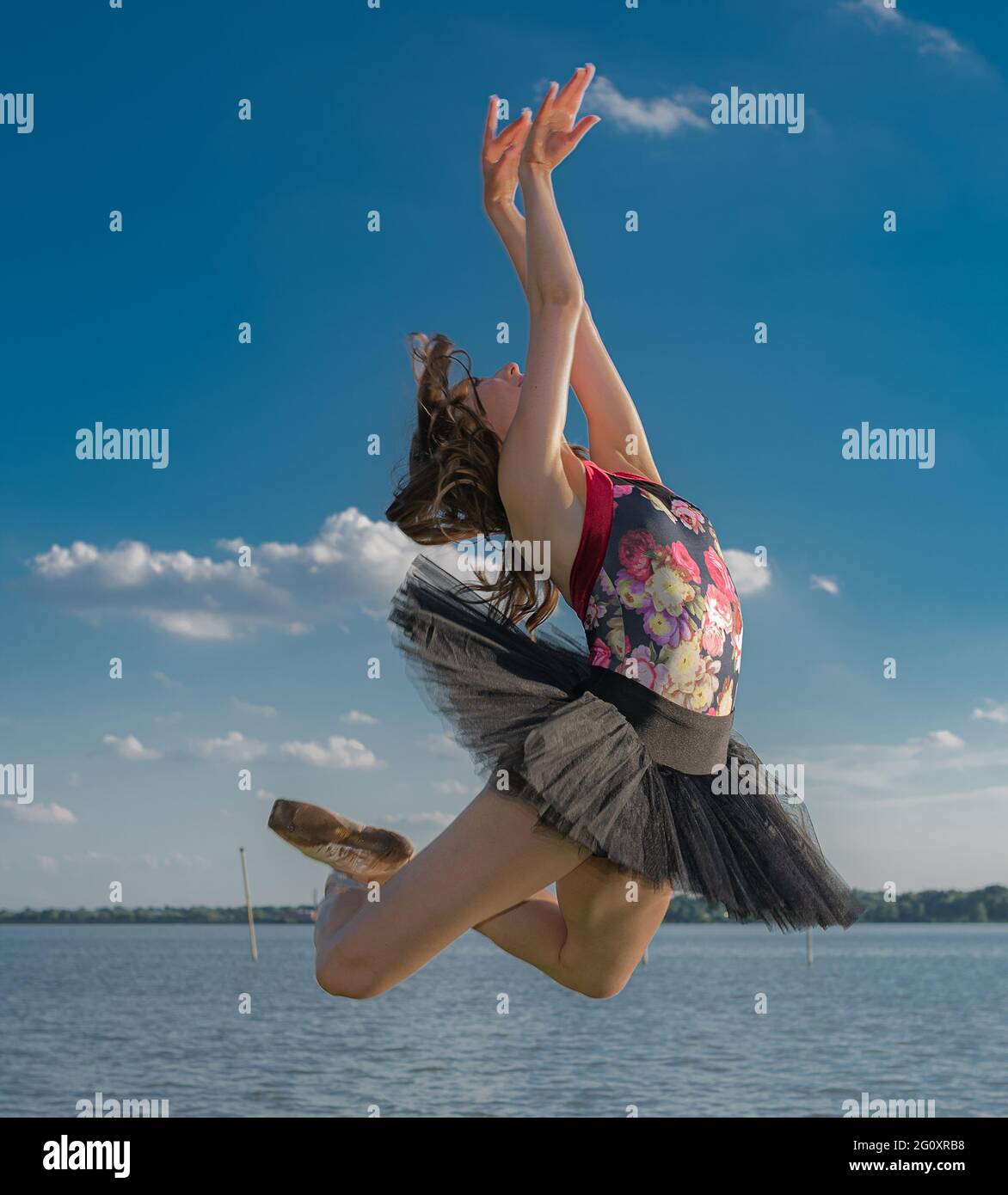 Water ballet hi-res stock photography and images - Alamy