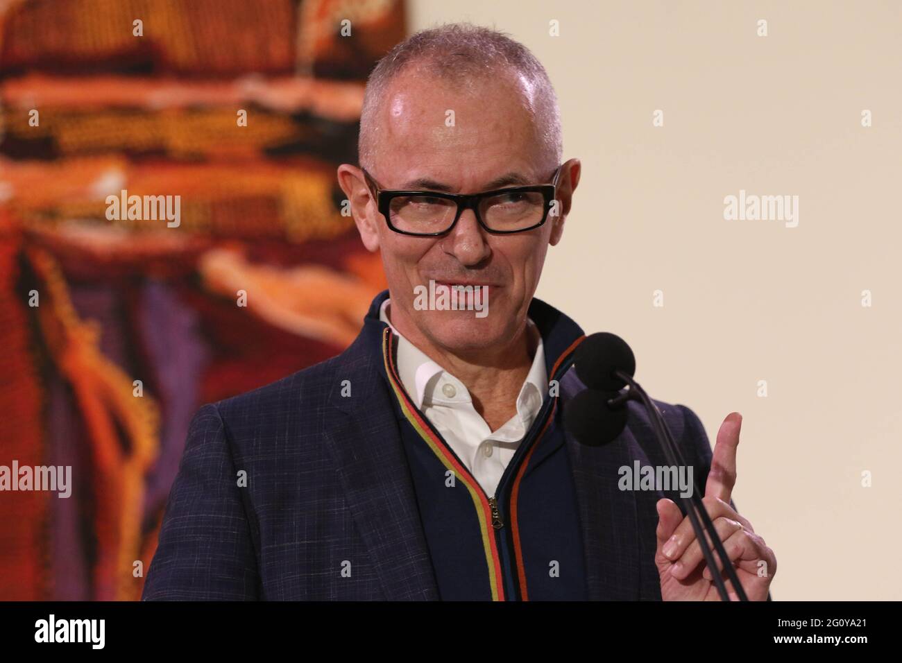 Sydney, Australia. 4th June, 2021. Peter Wegner wins the Archibald ...