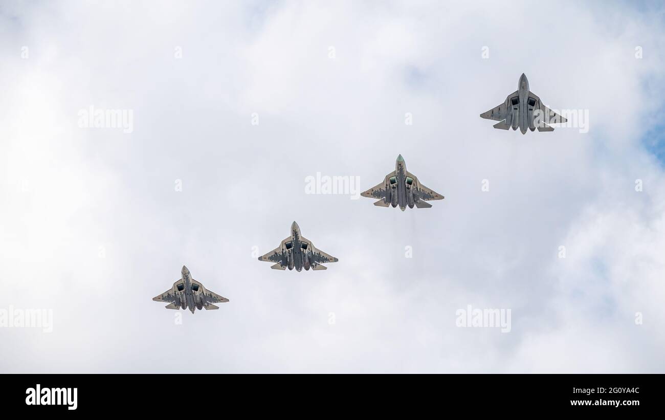Sukhoi su 57 hi-res stock photography and images - Alamy