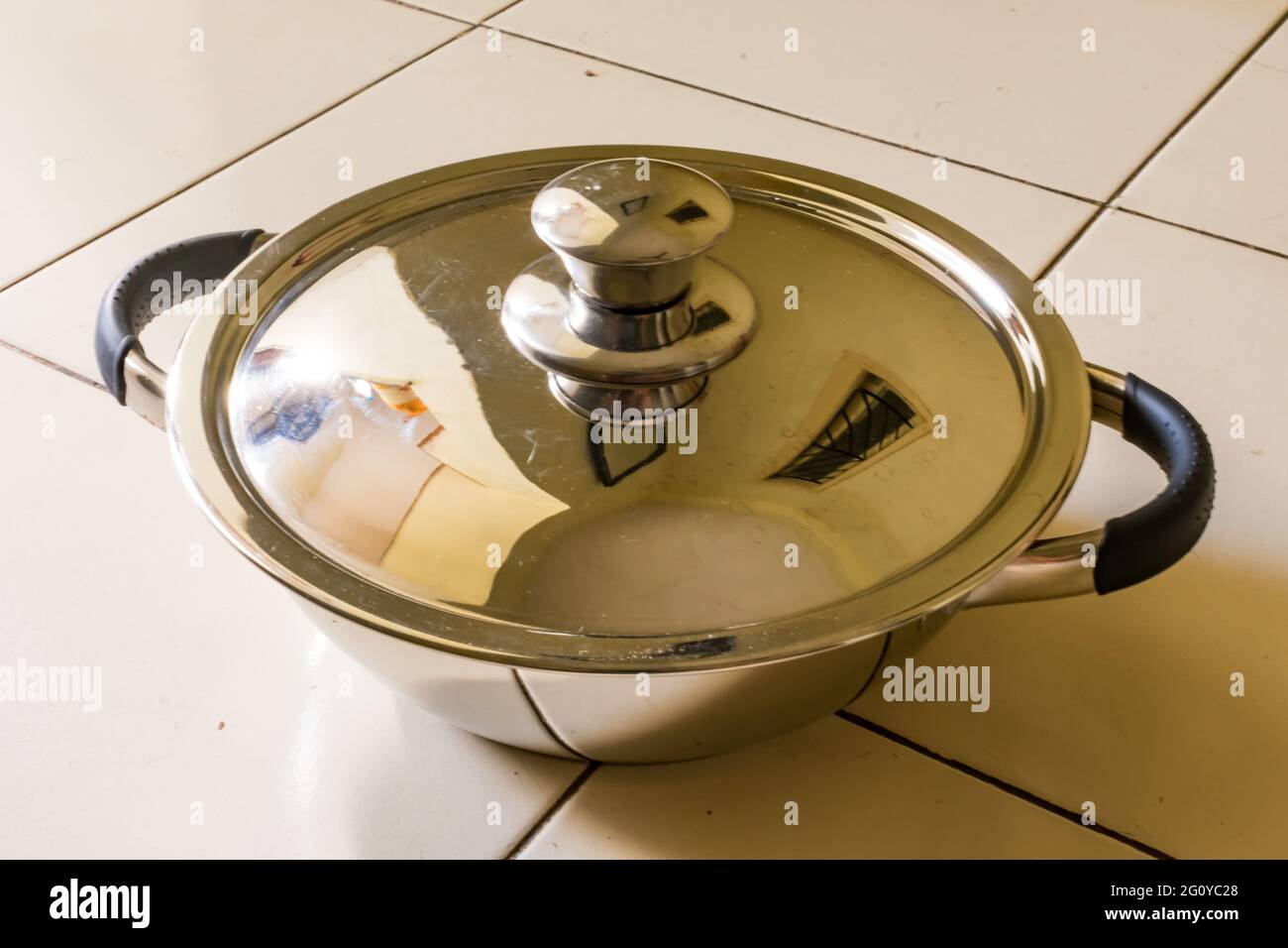 new pan made in stainless steel with chrome-plated looking beautiful on ...