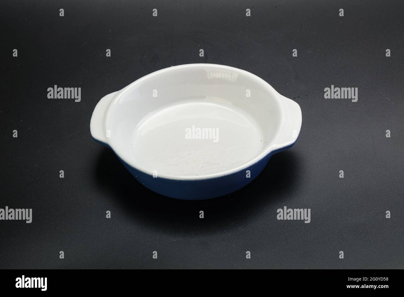 Color empty bowl for kitchen isolated Stock Photo - Alamy