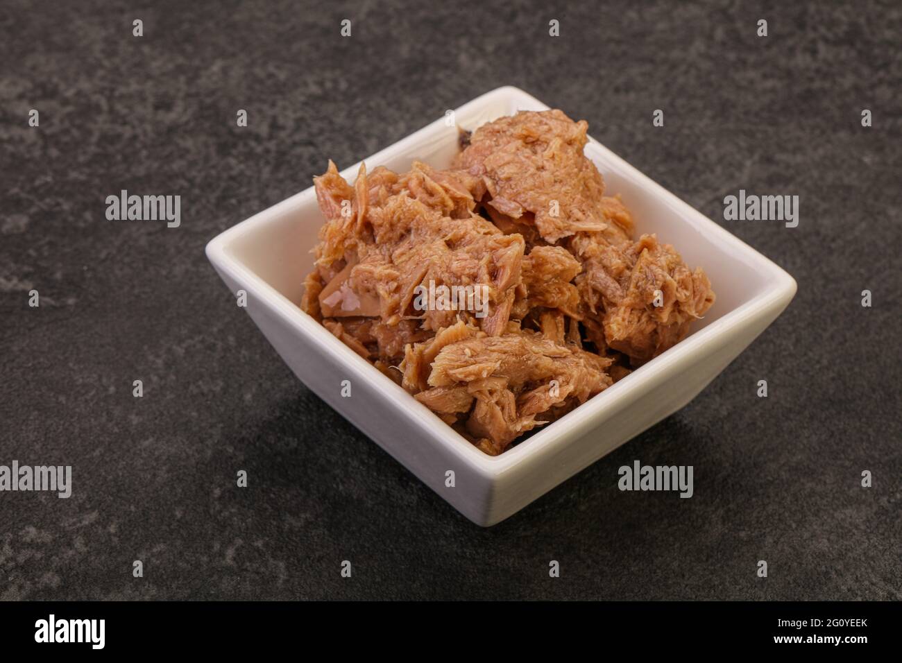 Canned tuna fish fillet for salad Stock Photo - Alamy