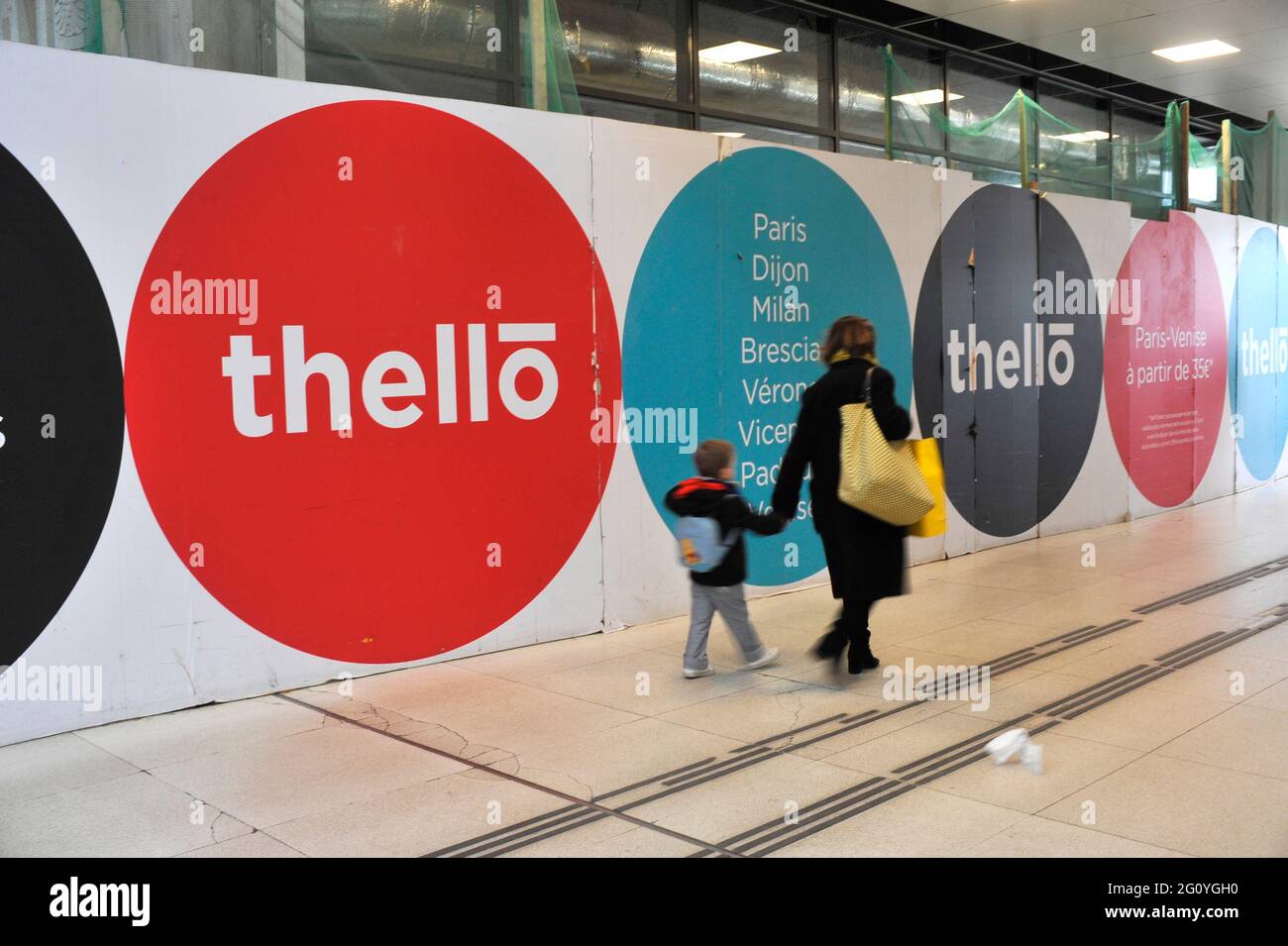 FRANCE. PARIS (75) THELLO TRAIN ADVERTISING AT LYON TRAIN STATION Stock ...