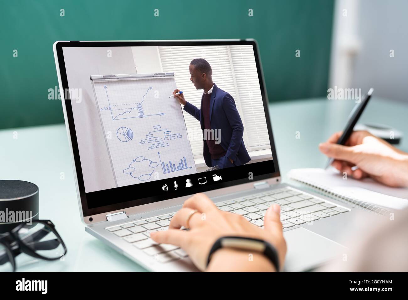 Lecture training hi-res stock photography and images - Alamy