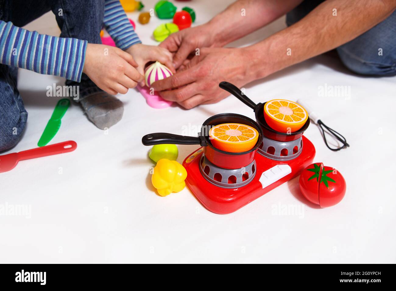 Plastic toy food plate hi-res stock photography and images - Alamy