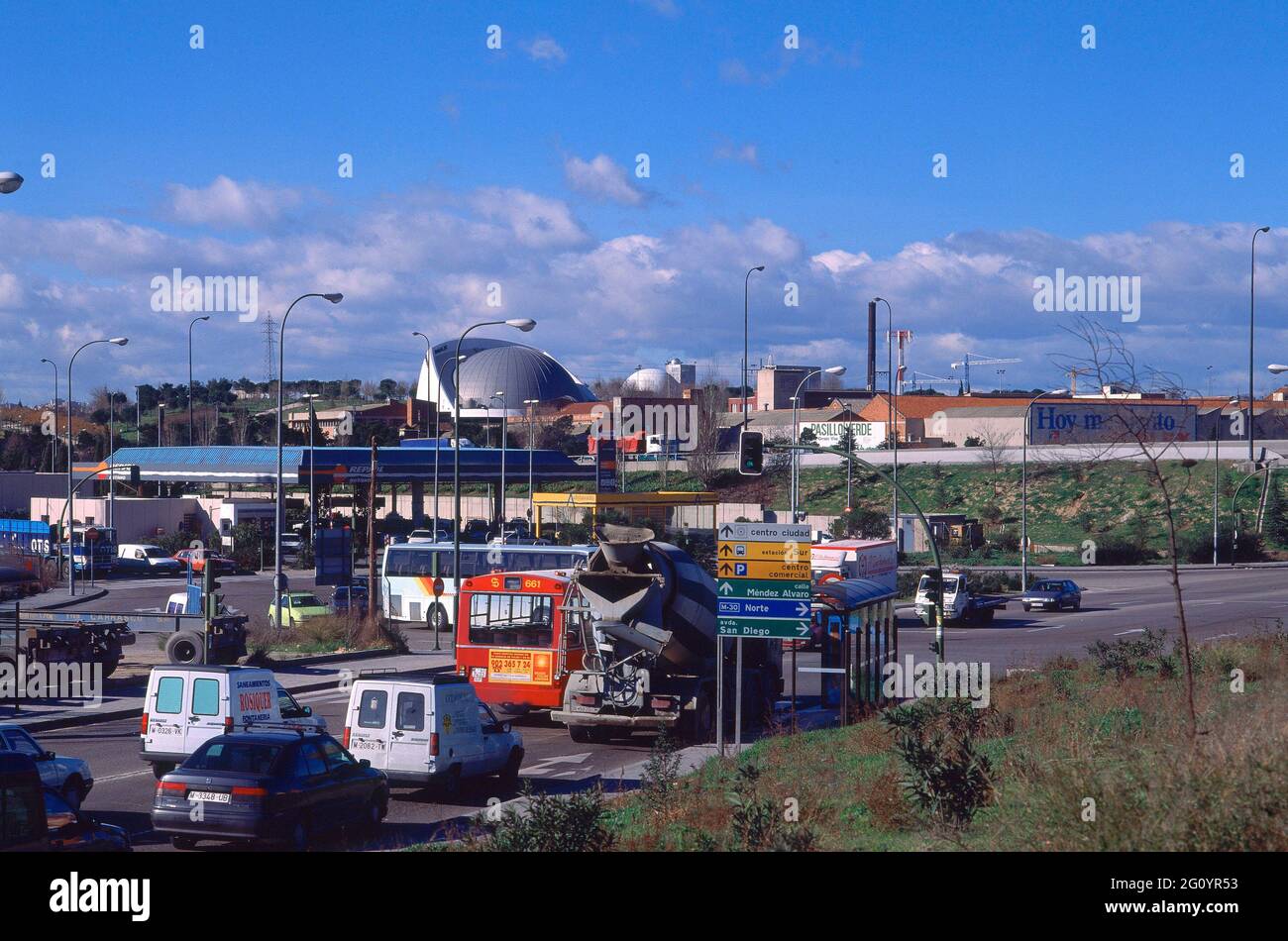 CRUCE DE LA M-30 CON ENTREVIAS - VISTA DEL RECINTO DEL IMAX - PARQUE ...