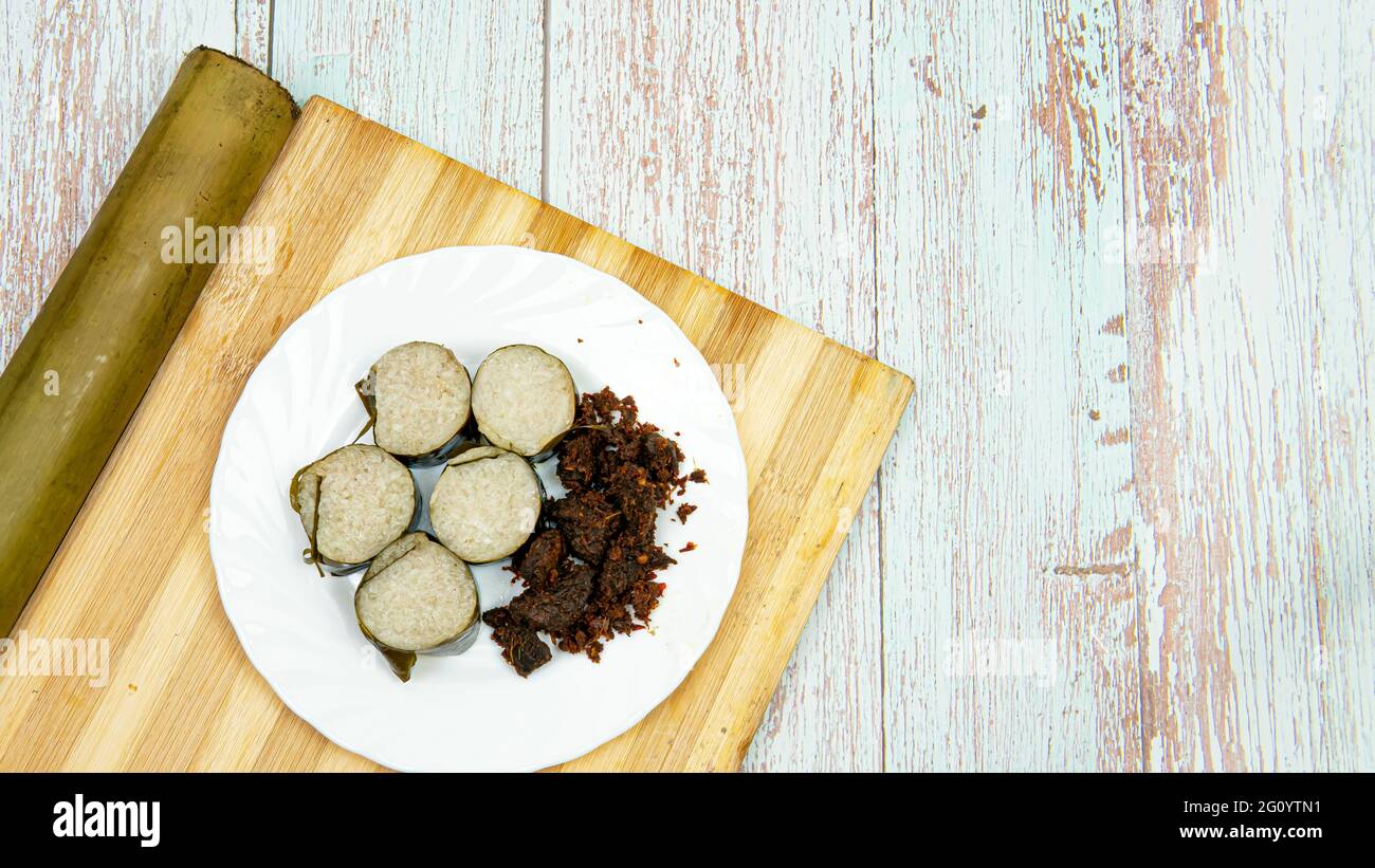 Malaysia rendang rice bamboo hi-res stock photography and images - Alamy