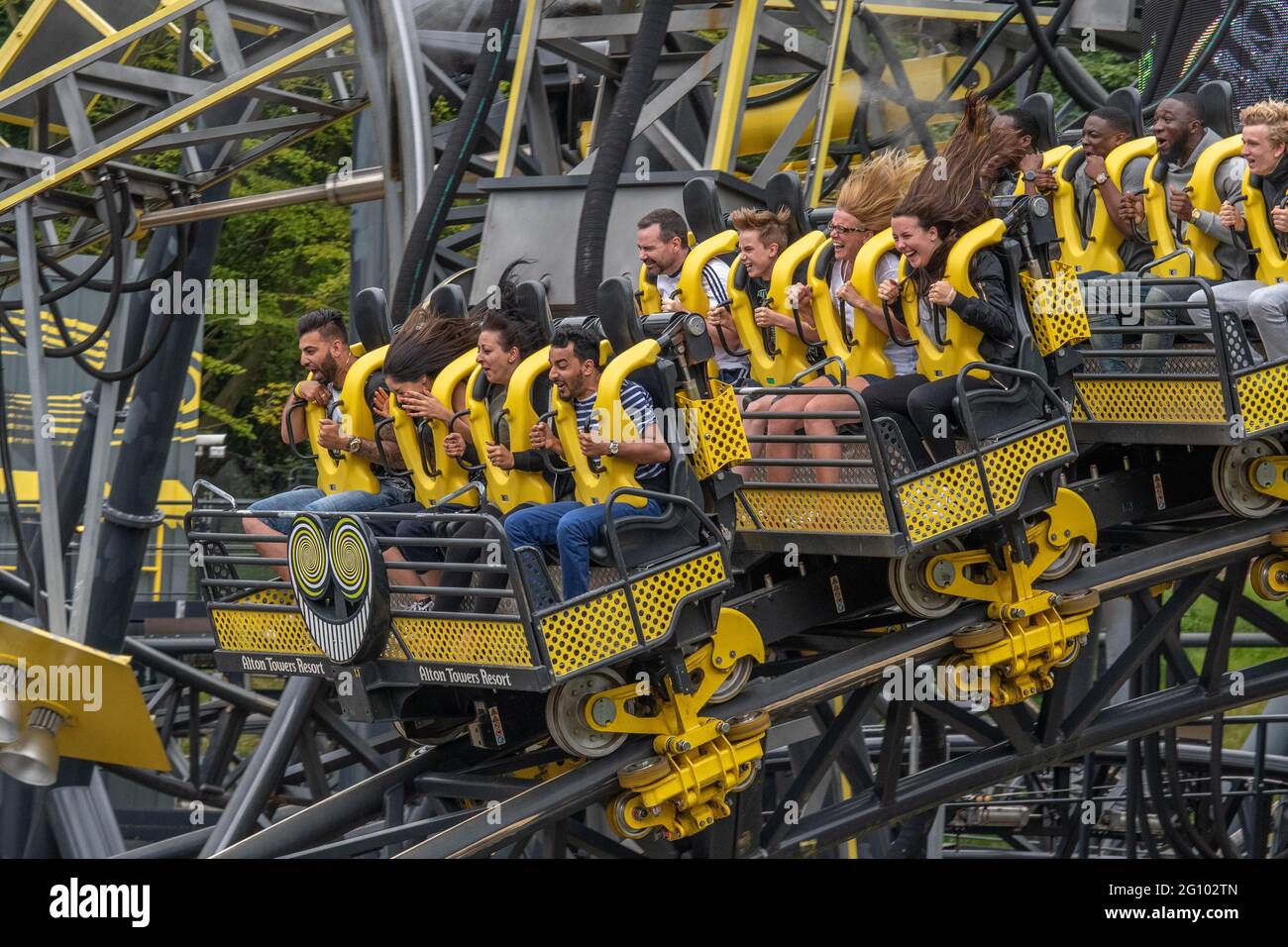 The Smiler World Record Breaking 14 Inversion Rollercoaster at Alton ...