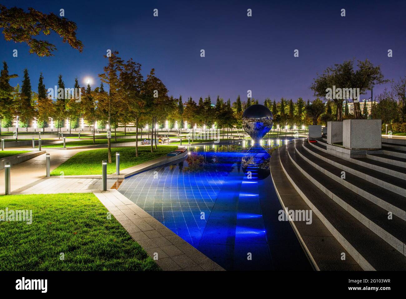 10-22-2021 Krasnodar, Russia. Idyllic sunset scene of park Krasnodar ...