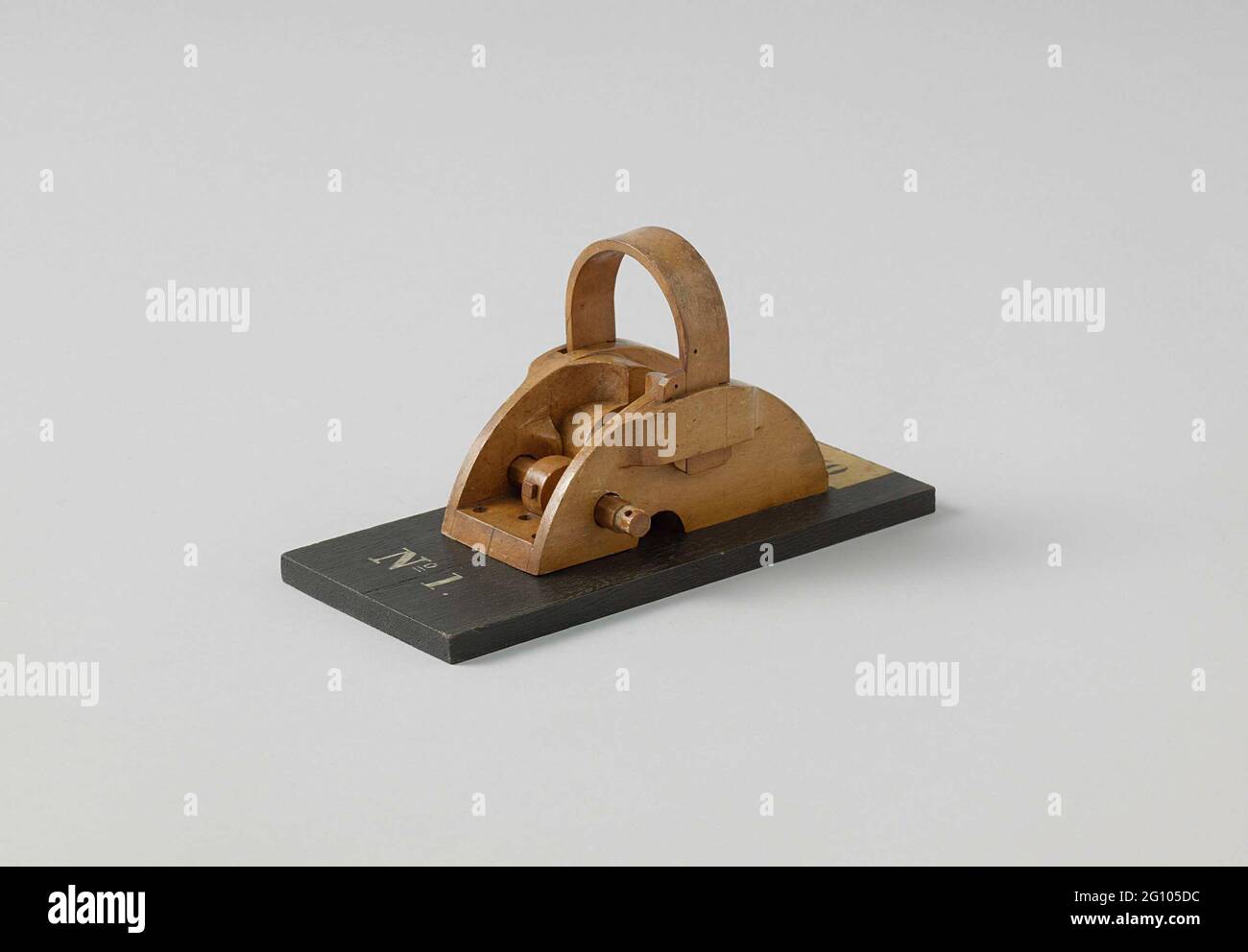 Anchor release gear hi-res stock photography and images - Alamy