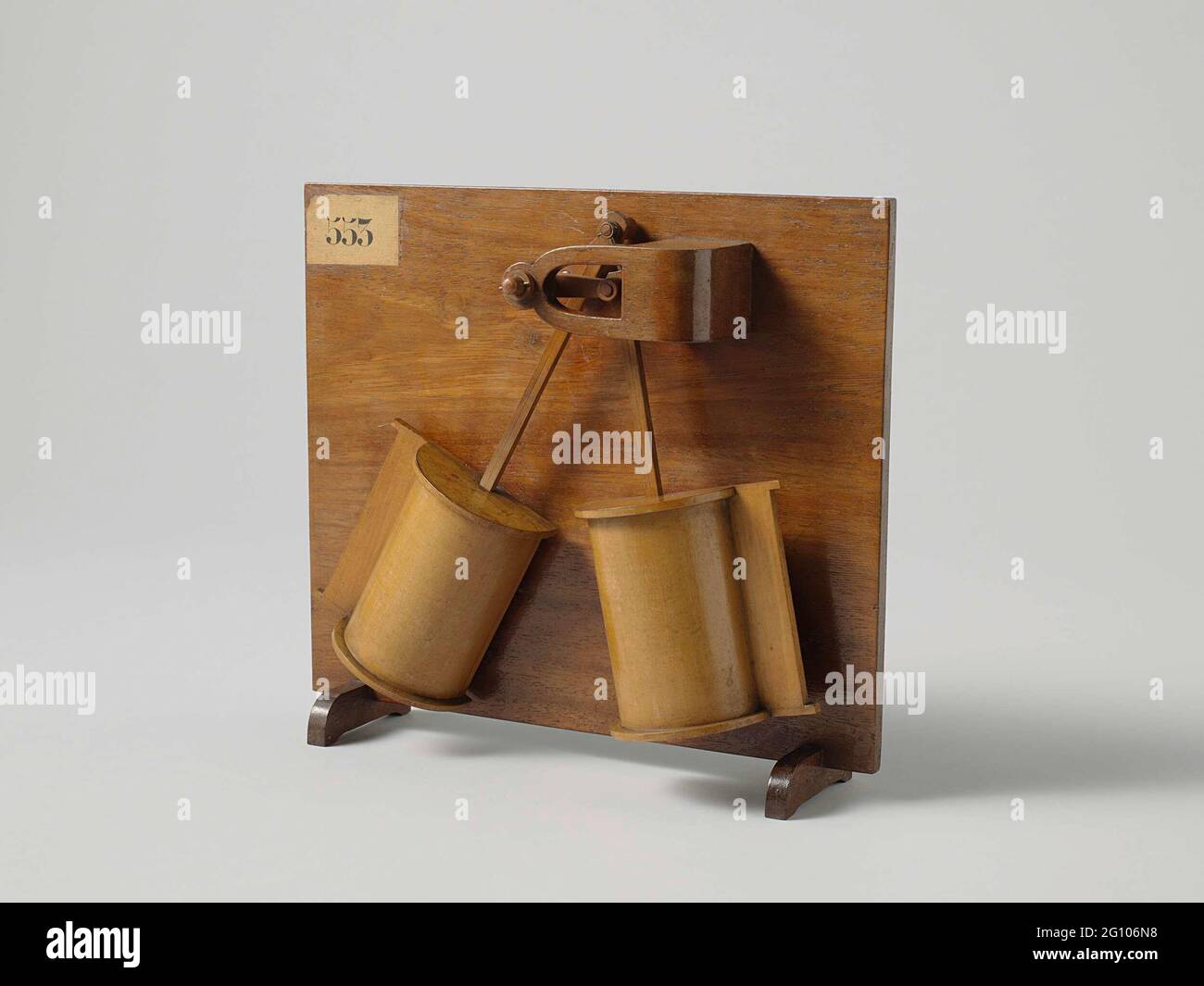 Two oscillating cylinders hi-res stock photography and images - Alamy