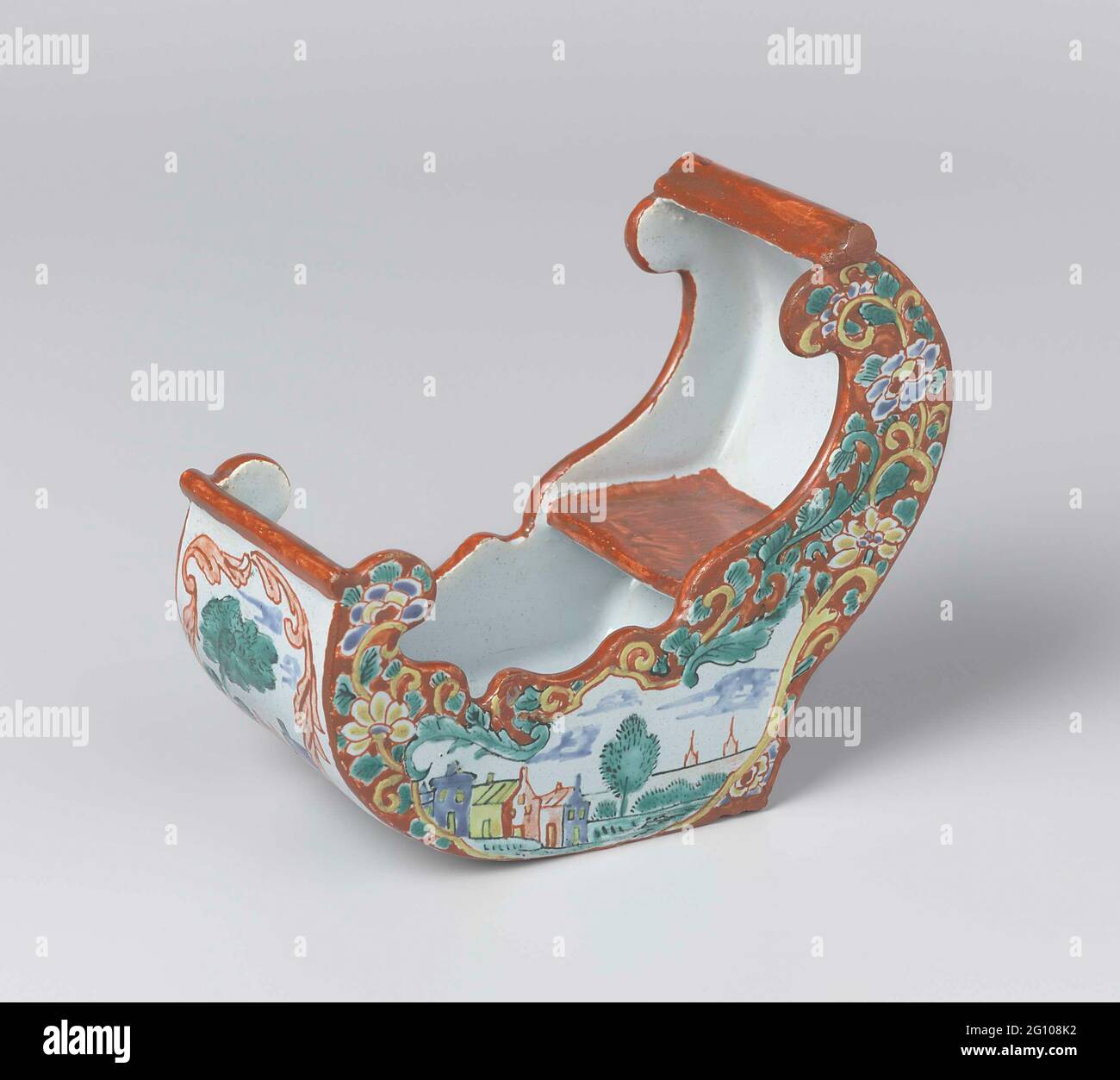 Multicolored painted pipes sled. Pijpslee with curved back and ...