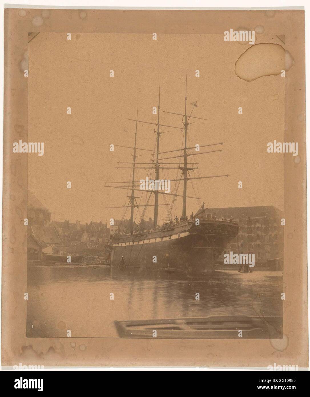 Ship 'Auguste' to yard in Amsterdam Stock Photo - Alamy