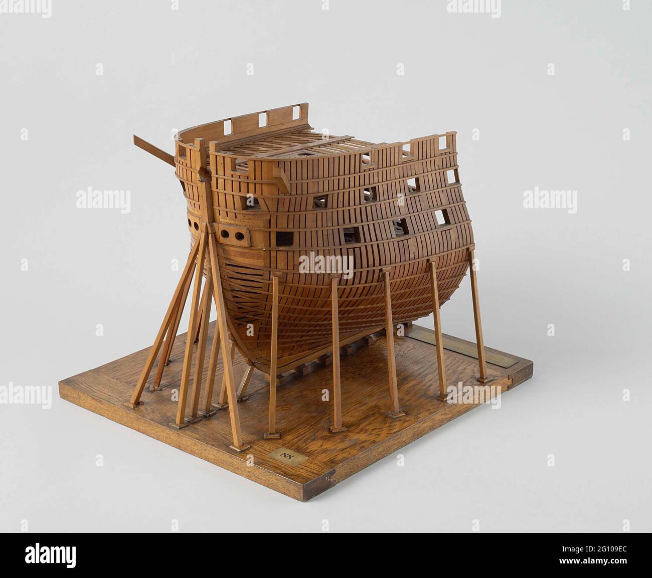 Model of the BOW of AN 84-gun ship of the Line. Technical model that ...