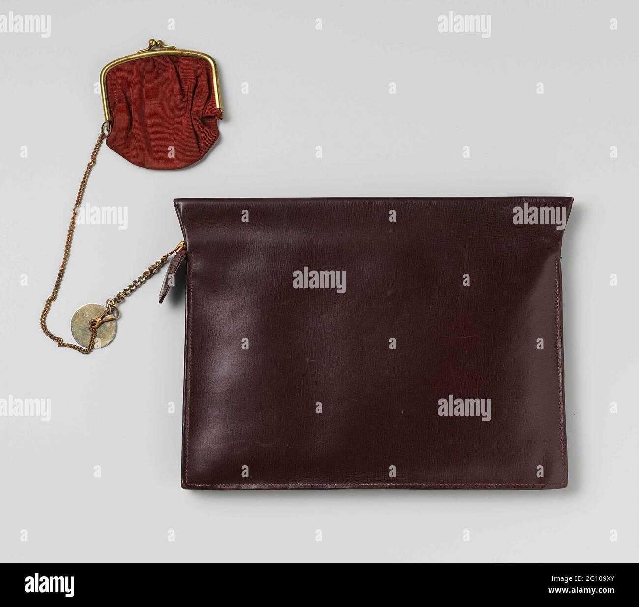 Zipper flaps hi-res stock photography and images - Alamy